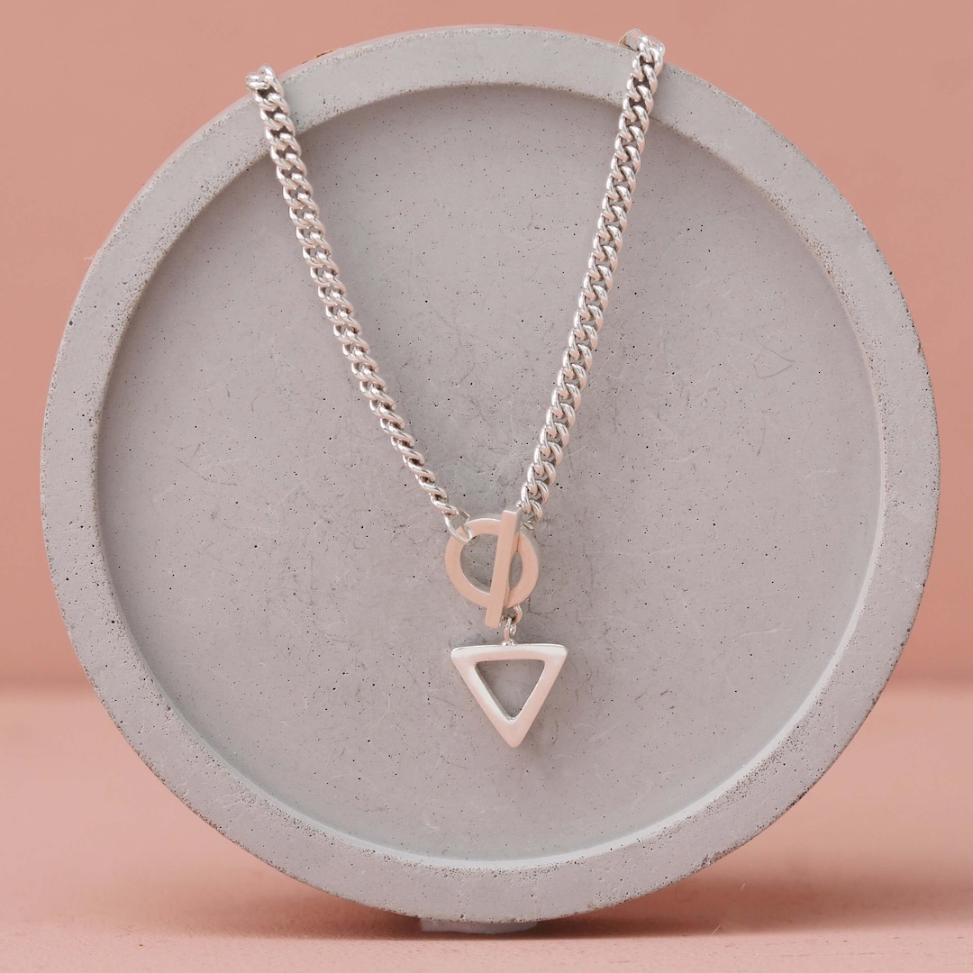 Triangle Chain Necklace - Toggle Clasp. Layered Necklace Best Friend ...