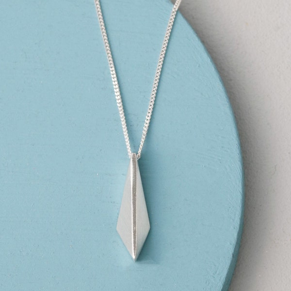 Kite Necklace - Etsy