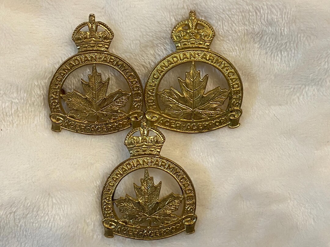 WW2 Era RCAC Royal Canadian Army Cadets Cap Badge WWII With King's ...