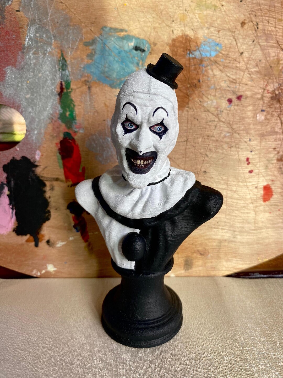 Terrifier Horror Movie Bust- Art the Clown Figure - Dark Decor - Creepy ...