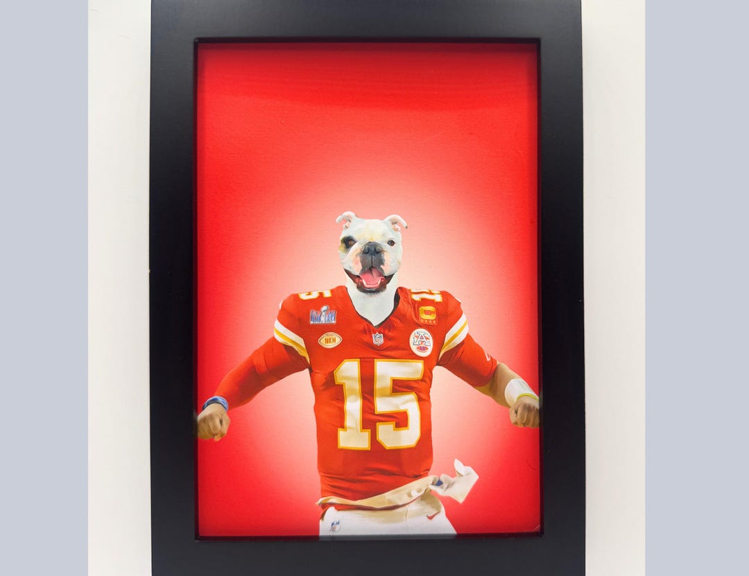 Custom Patrick Mahomes Kansas City Chiefs Pet Portrait Chiefs Portrait ...