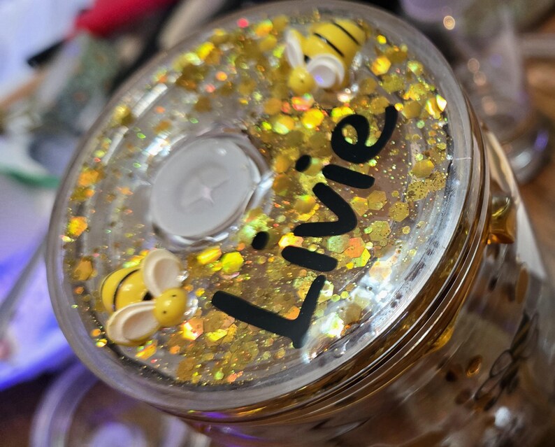 Honey Drip Snowglobe Libby Cup. Design on It. 16 Oz. Acrylic. - Etsy