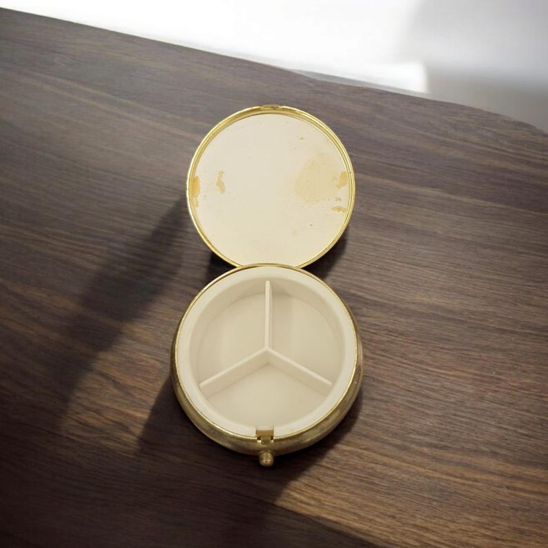 Vintage Pill Box – Gold Tone Metal Pill Box – Retro Medicine Case ...