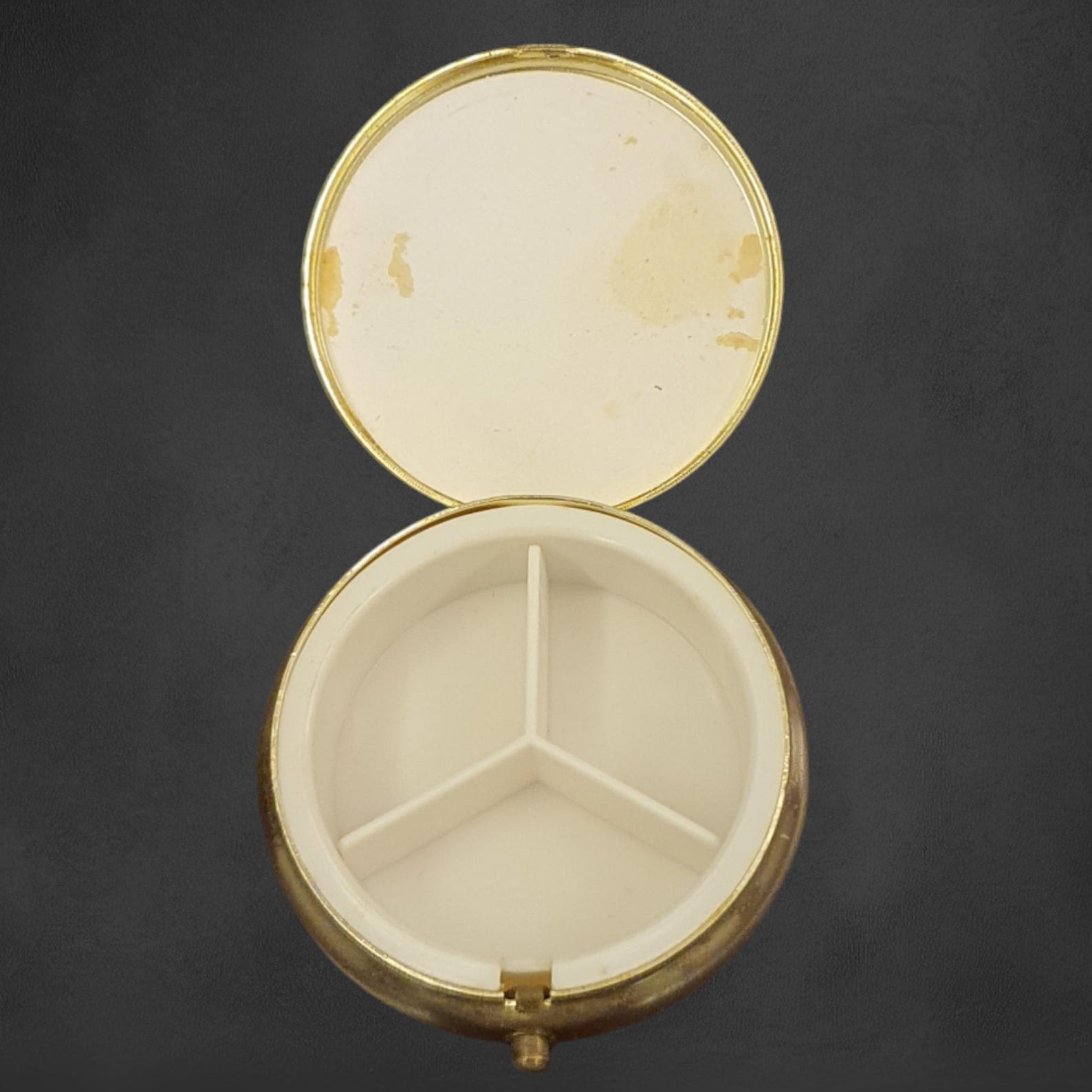 Vintage Pill Box – Gold Tone Metal Pill Box – Retro Medicine Case ...