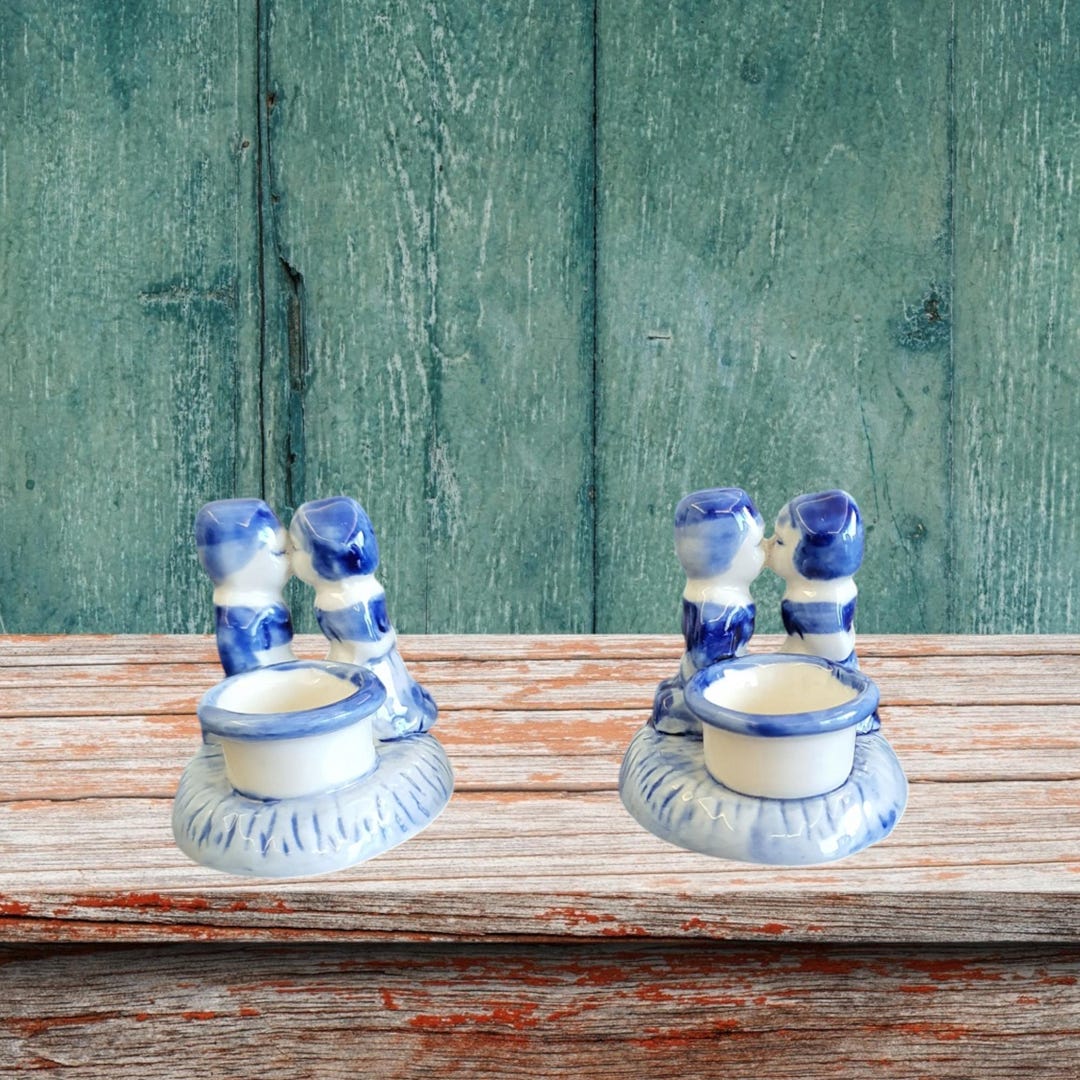 Vintage Delft Blue Ceramic Figurines Set of 2 – Hand Painted Kissing ...