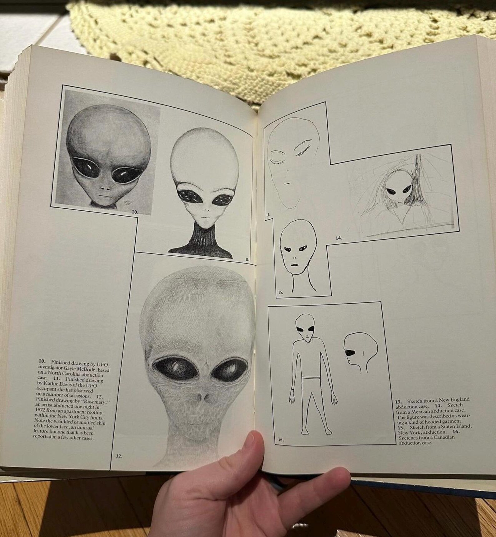 Vintage Thrifted Alien Books - Etsy