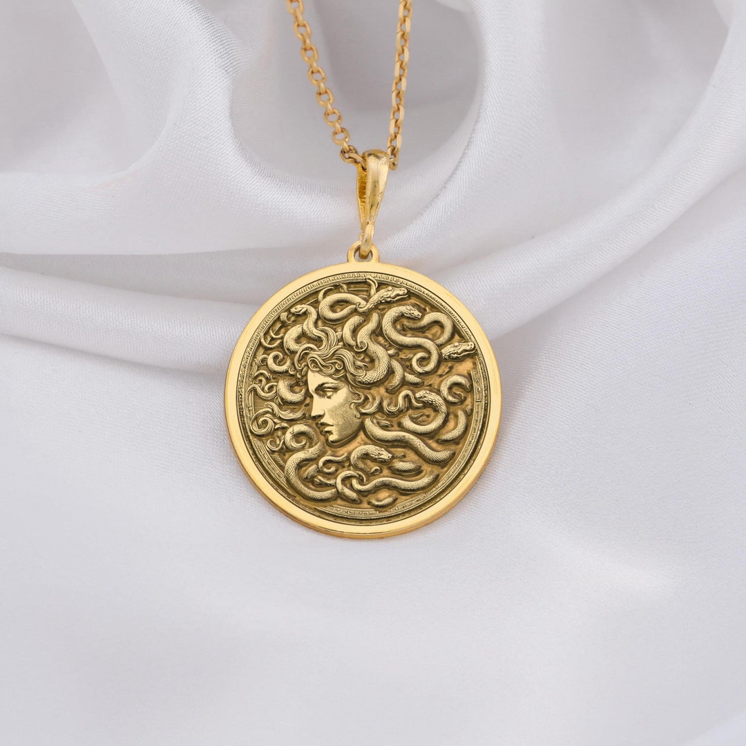 14K Solid Gold Medusa Necklace for Women,mystical Medusa Amulet ...