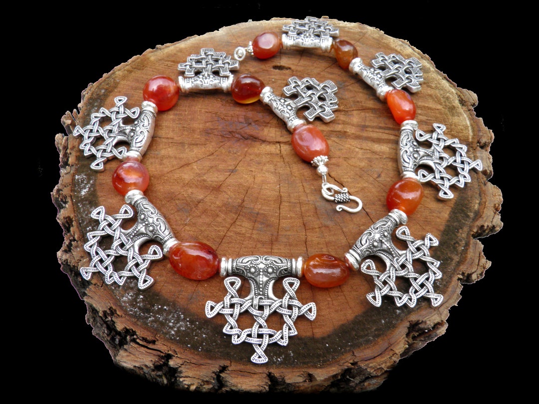 216 Hiddensee Viking Age 9-pendant Necklace, Carnelian Gemstones ...