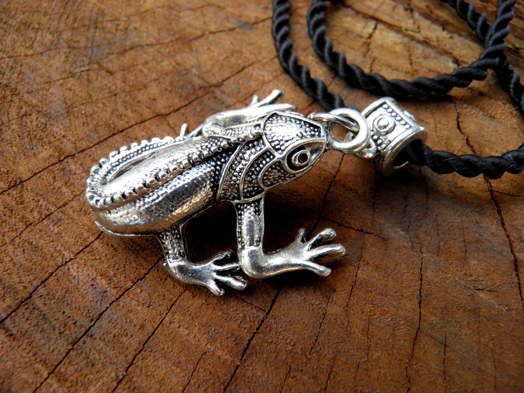 Large Lizard Pendant Necklace W/twisted Silk Cord Silver - Etsy