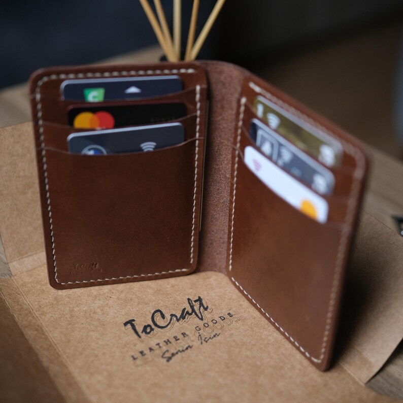 Handmade Leather Vertical Wallet V2 Classic, Minimalist Genuine Leather ...