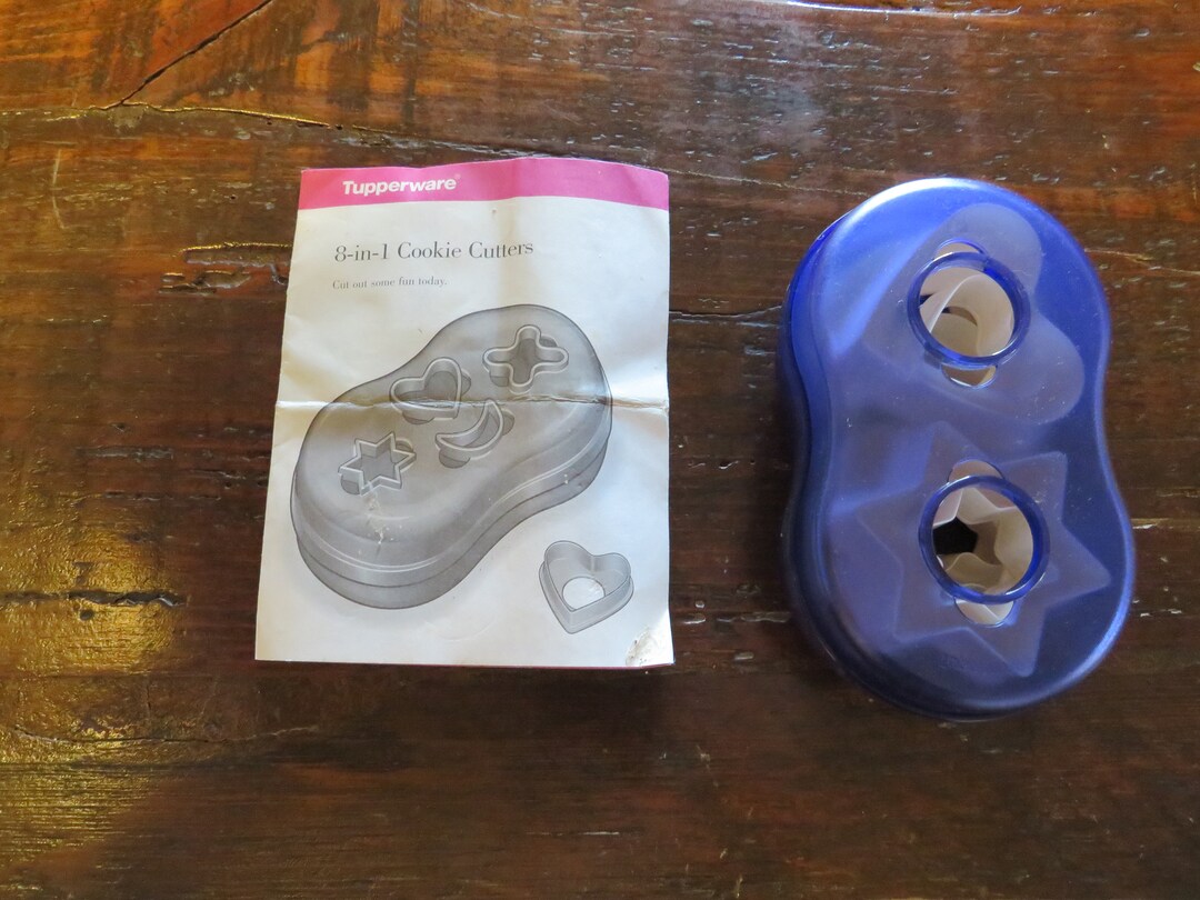 Tupperware Cookie Cutter Set With Instruction Booklet. - Etsy