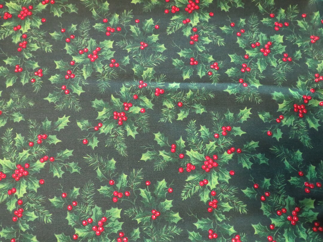 Holly Print by Cranston. 1/2 Yard. - Etsy