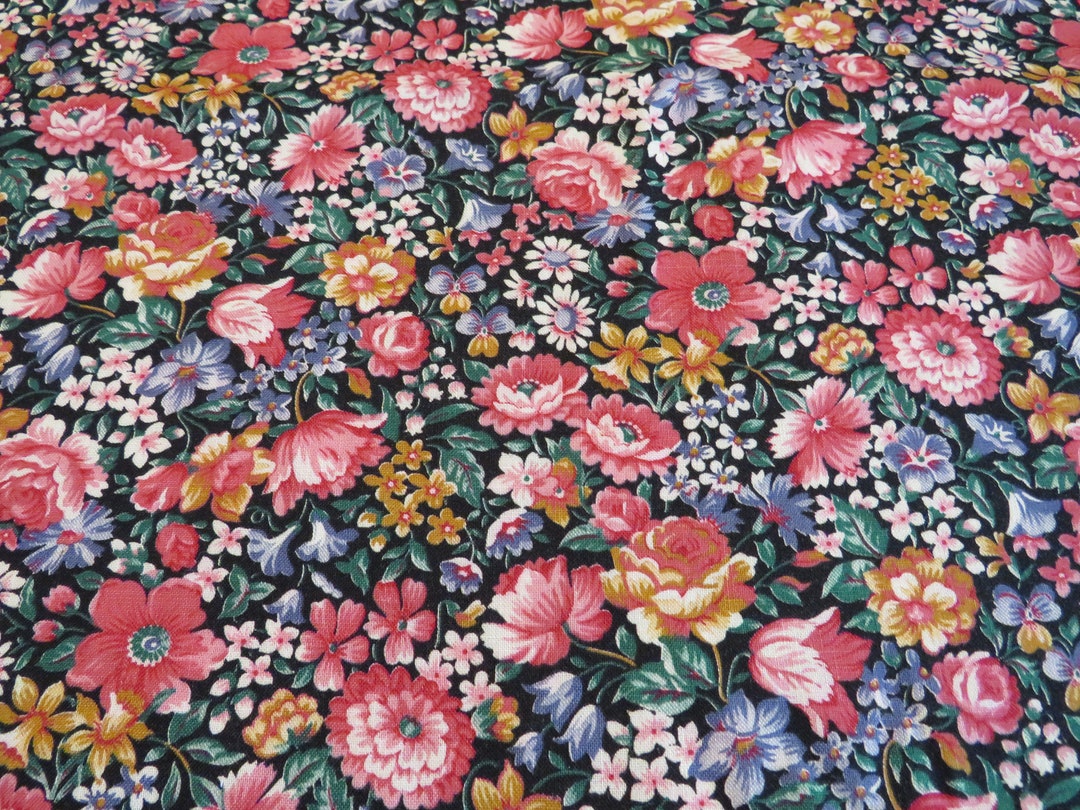 Floral VIP Print for Cranston. 1/2 Yard. - Etsy