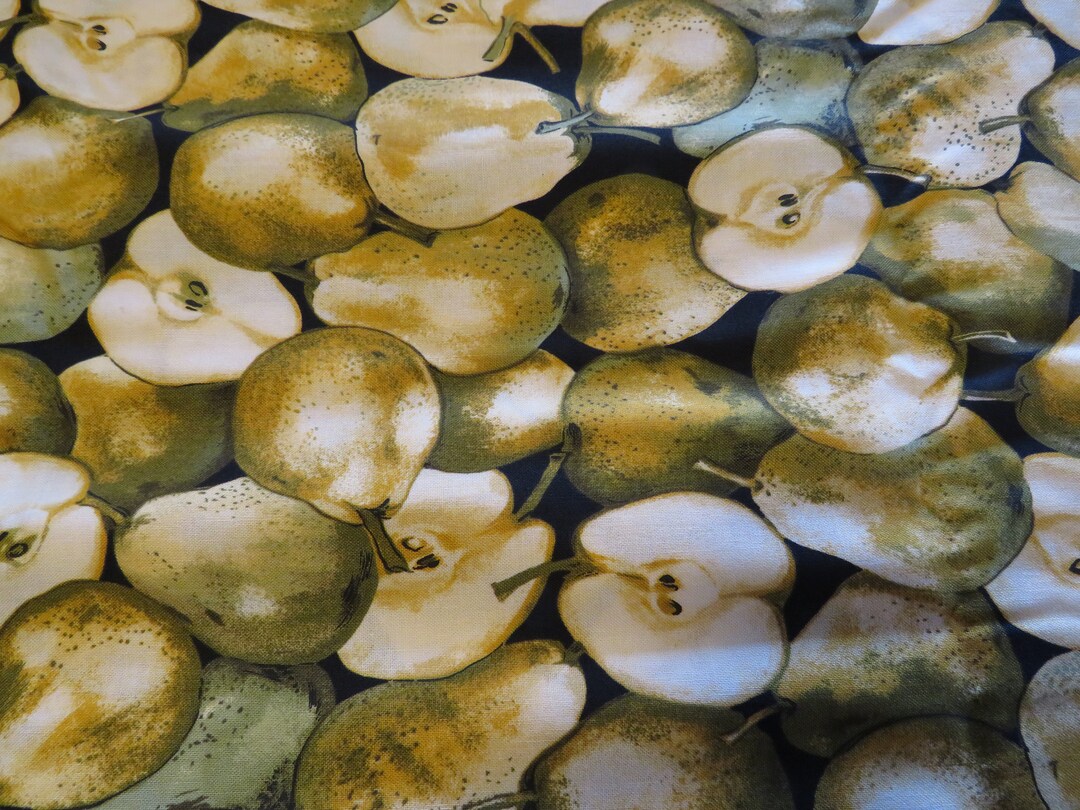 Pear Print by Timeless Treasures. 1/2 Yard. - Etsy