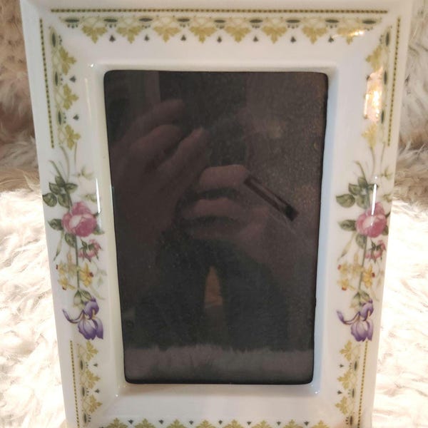 Porcelain Frame - Etsy