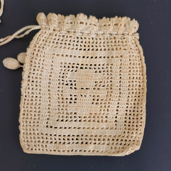 Small Vintage Filet Crochet Drawstring Bag in Ecru - … - Gem