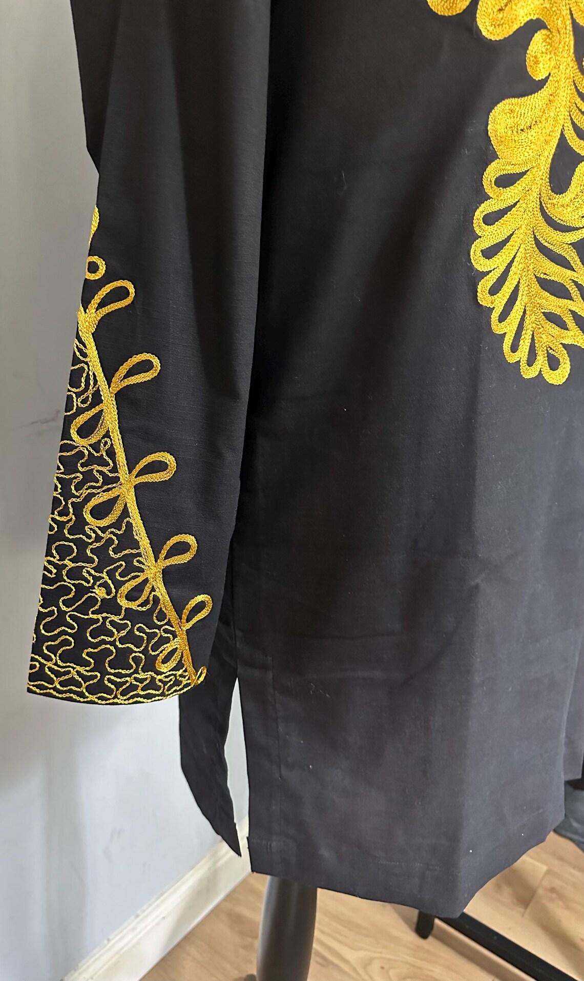 African Traditional Men's Embroidery Bishop/rev-neck Collar Kaftan/suit ...
