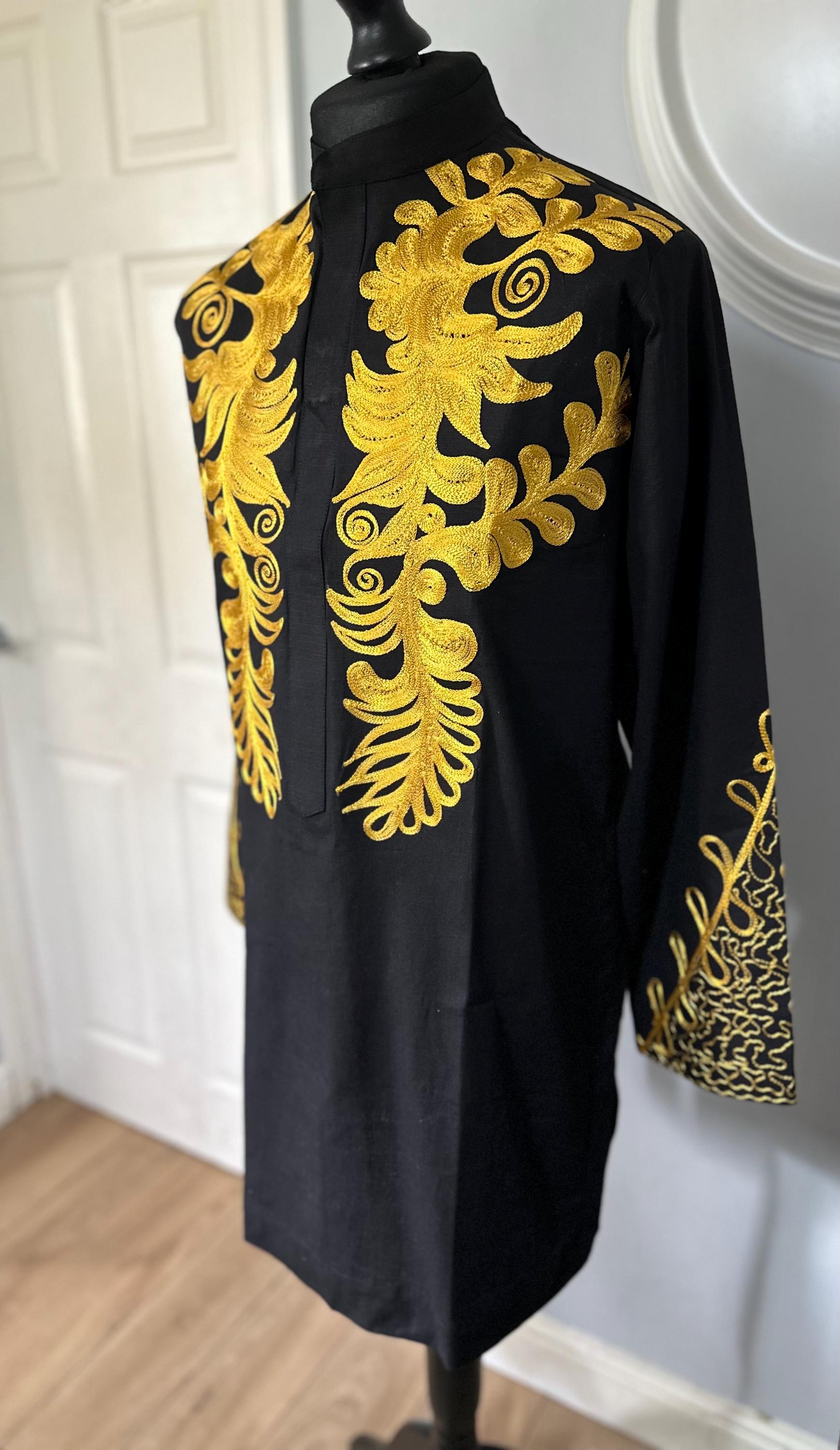 African Traditional Men's Embroidery Bishop/rev-neck Collar Kaftan/suit ...