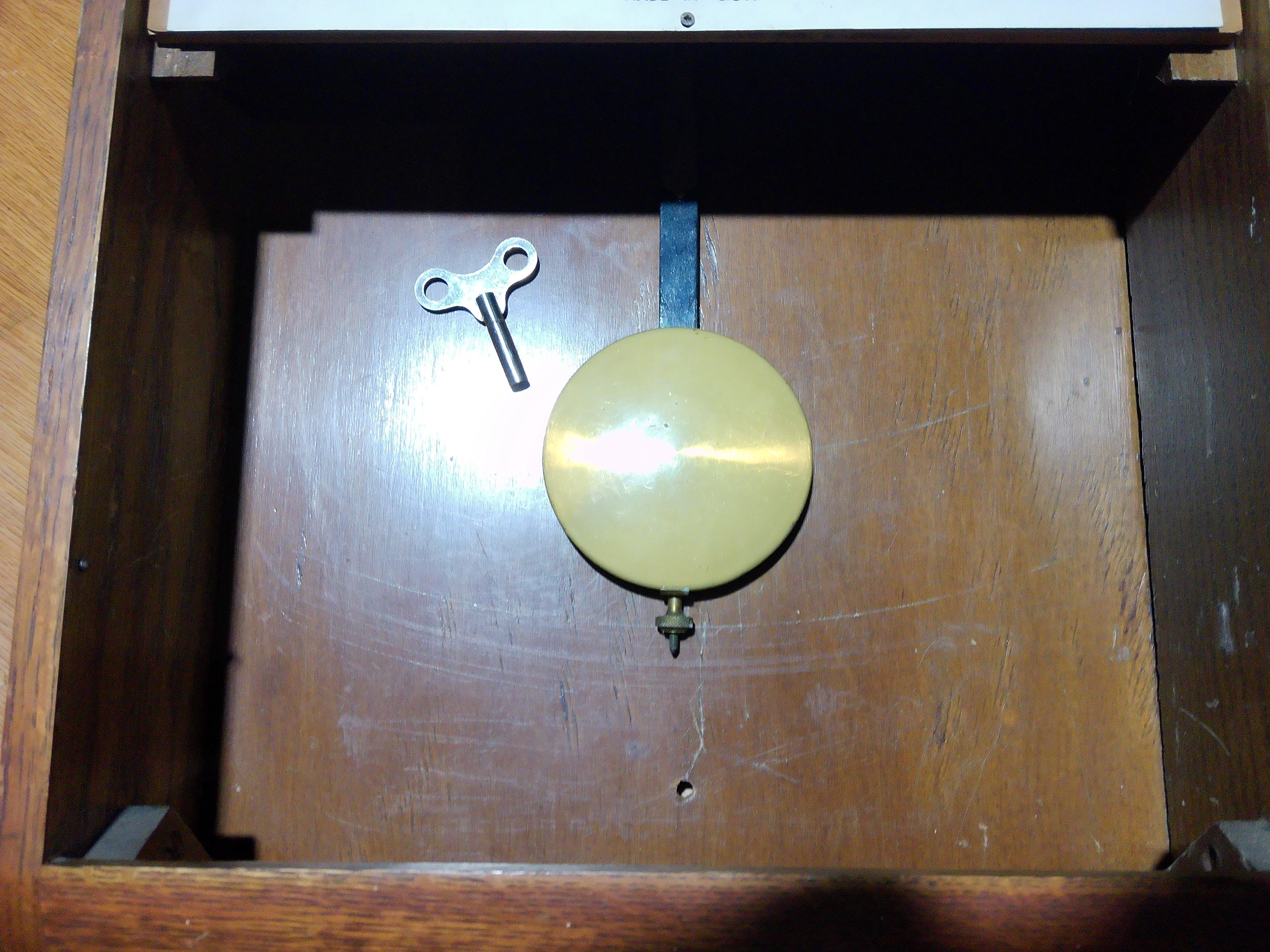 Seth Thomas Wall Clock With Key NO Badge at Bottom of Inside Case - Etsy