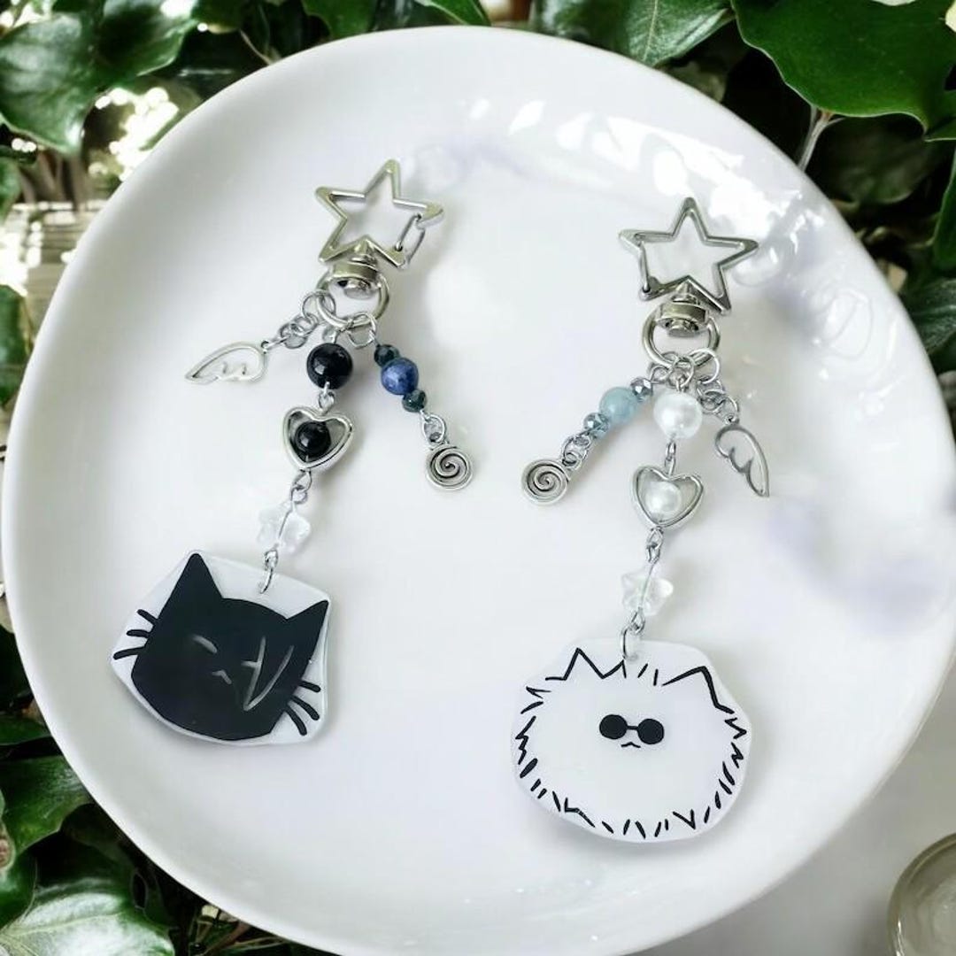 Gojo & Geto Beaded Keychain Anime Jujutsu Kaisen JJK Accessory ...