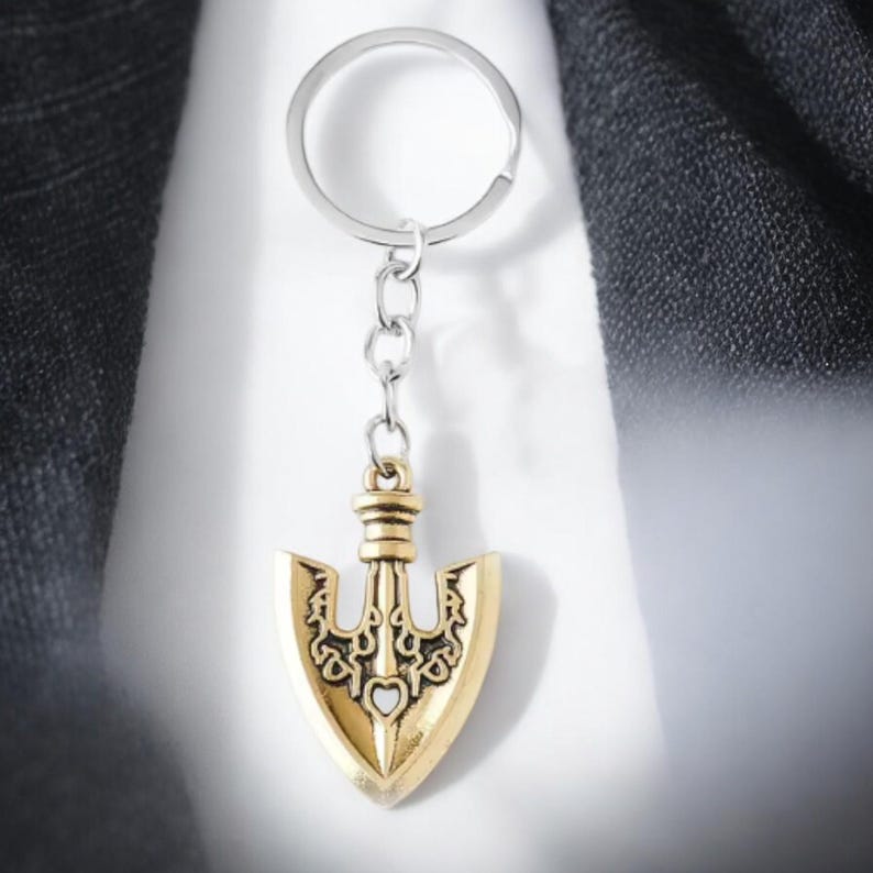Anime Jojo's Bizarre Adventure Kujo Jotaro Arrow Metal Chain Keychain ...