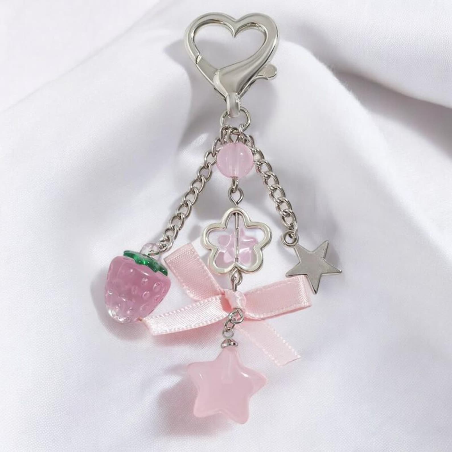 Cute Pink Strawberry Bow Keychain | Y2K Star Flower Tassel Heart Key ...