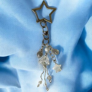 Handmade Wave Fish Sea-themed Beaded Keychain | White & Blue Ocean ...