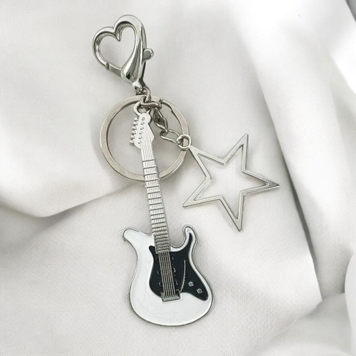Y2K Guitar Star Keychain | Punk Rock Keychain | Unisex Keychain for Men ...