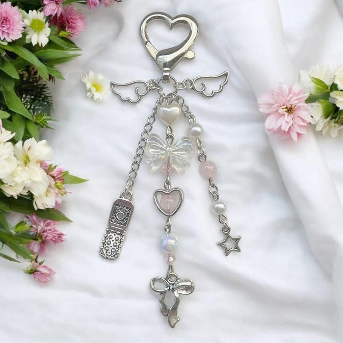 Angel Wing Y2K Keychain - Elegant and Symbolic Accessory, Guardian ...