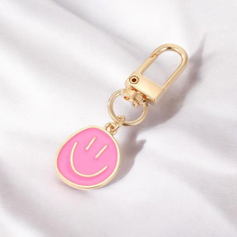 Smiley Face Metal Keychain | Happy Face Bag Accessories for Women ...