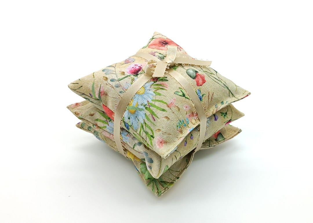 French Lavender Sachets in a Cottage Garden Floral, 3 3/4" X 3 3/4" - Etsy