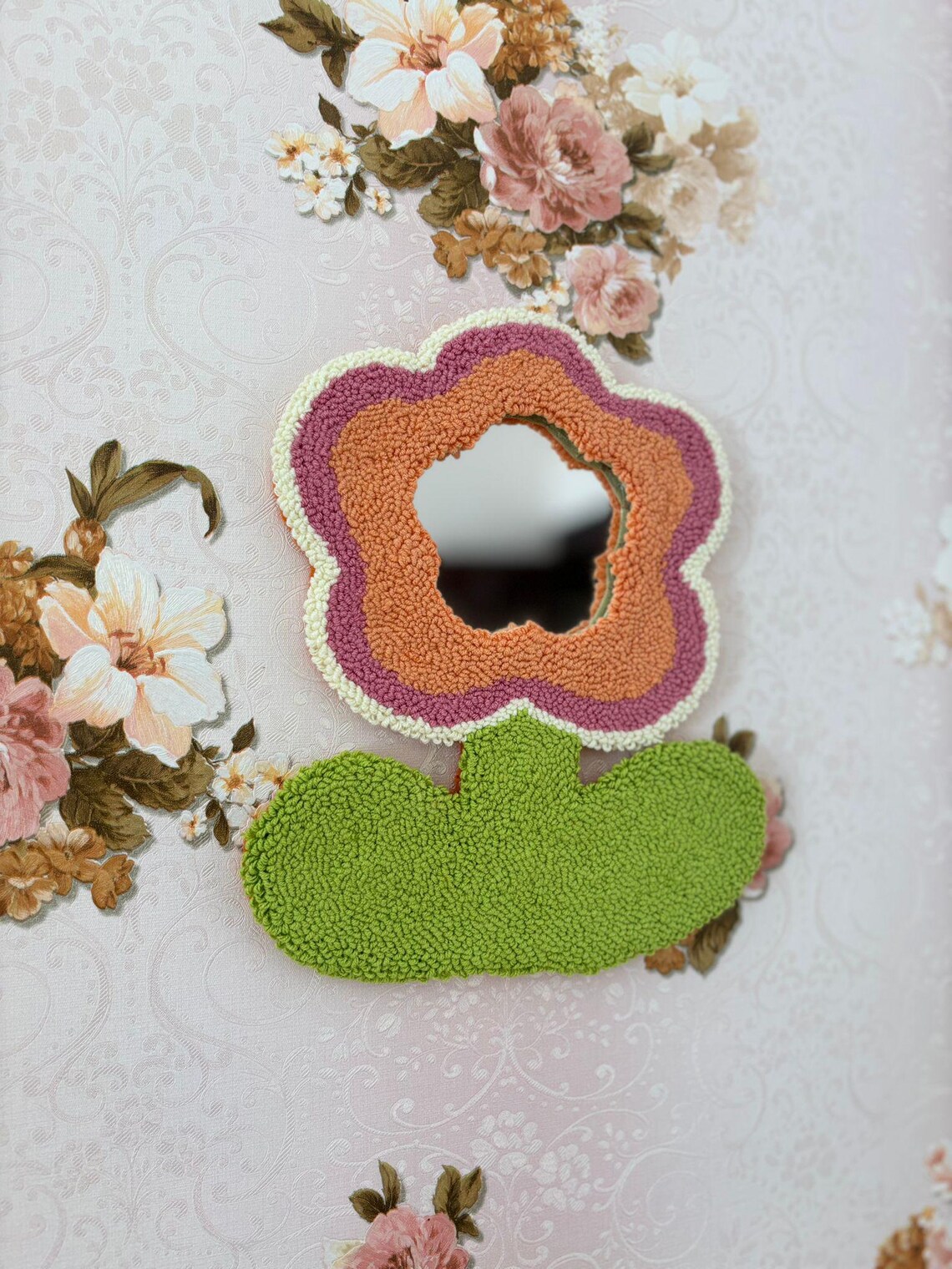 Punch Needle Mirror, Punch Needle Modern Flower Mirror, Tufted Flower ...