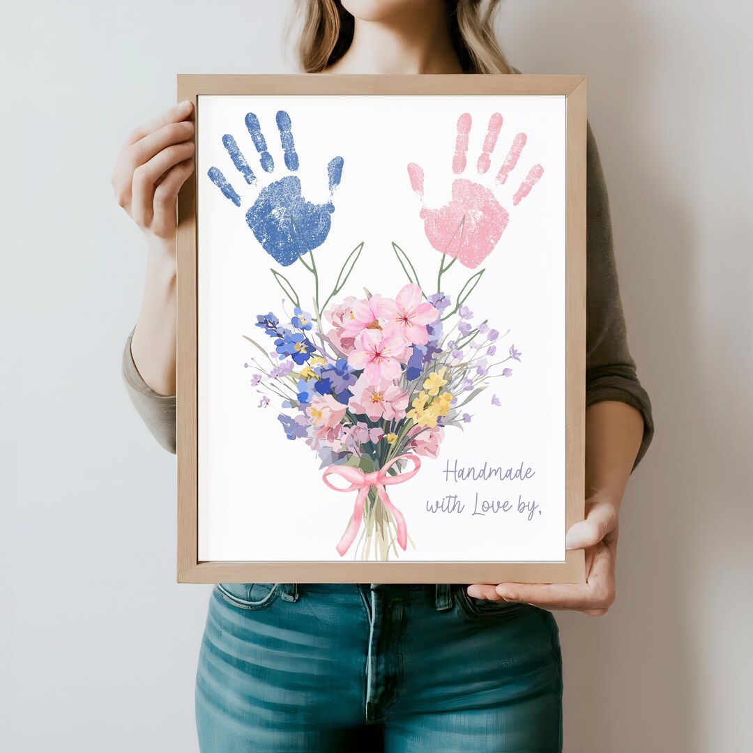 Handprint Craft for Mothers Day, Mom Gift From Kids, Flower Handprint ...