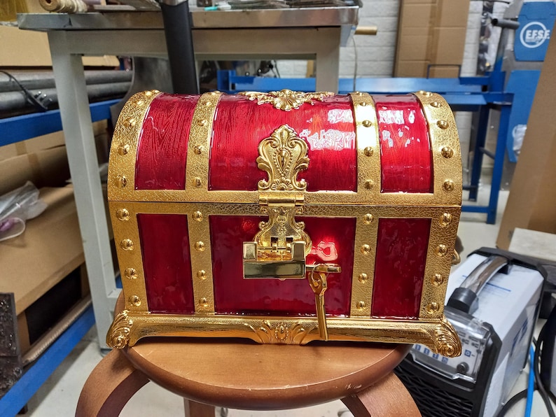 Full Metal RPG Treasure Chest Box Cosplay Prop - Etsy