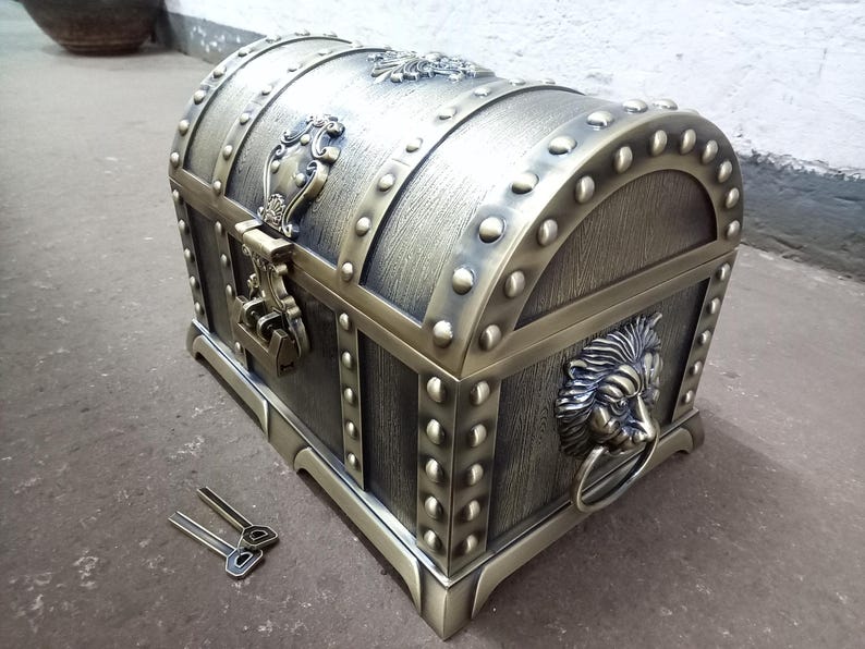 XXL Full Metal RPG Treasure Chest Box Cosplay Prop - Etsy