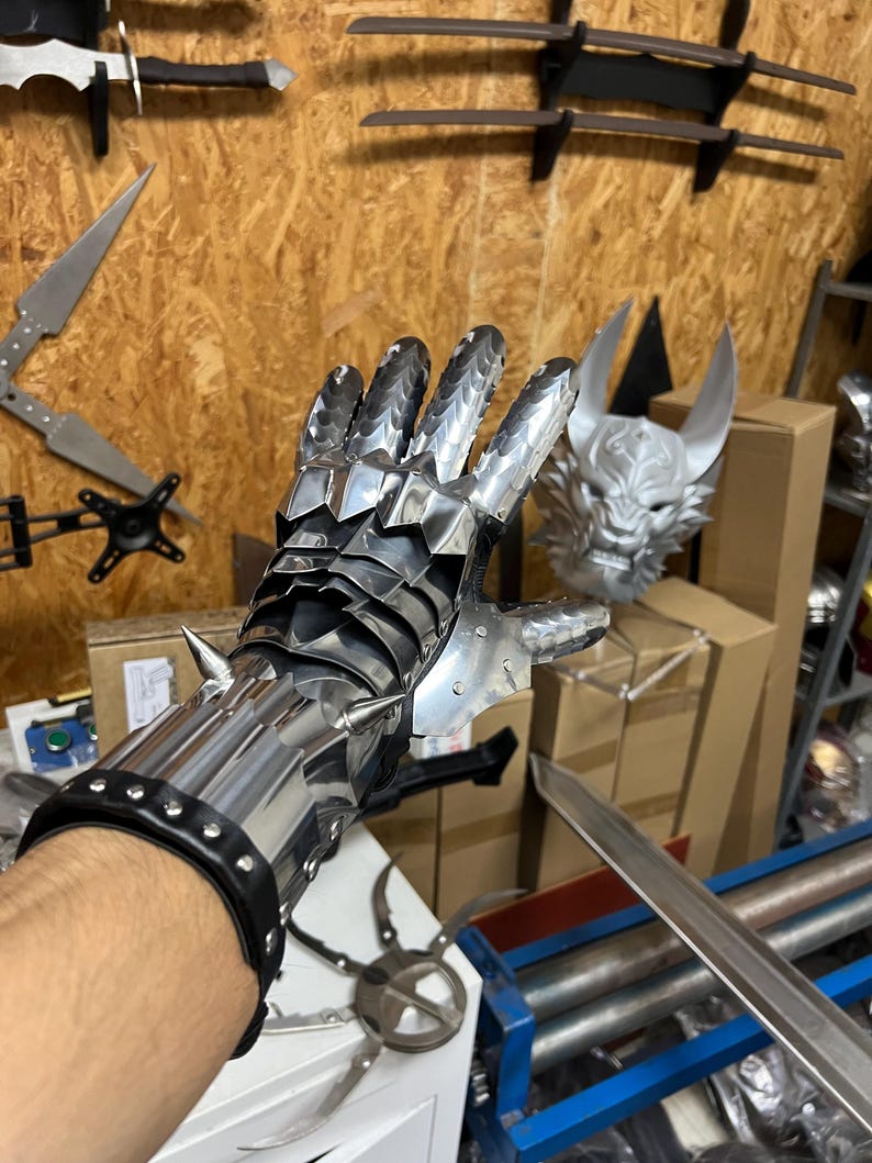 Rings Witch King Sauron Stainless Steel Gauntlets Cosplay Metal Armor ...