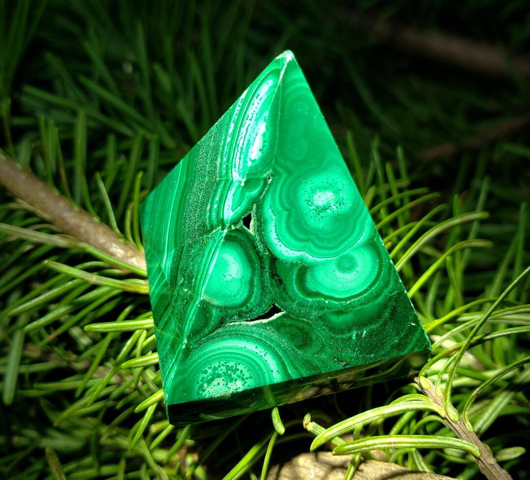 Malachite Crystal Mineral Pyramid Polished With Druzy Small_mini - Etsy
