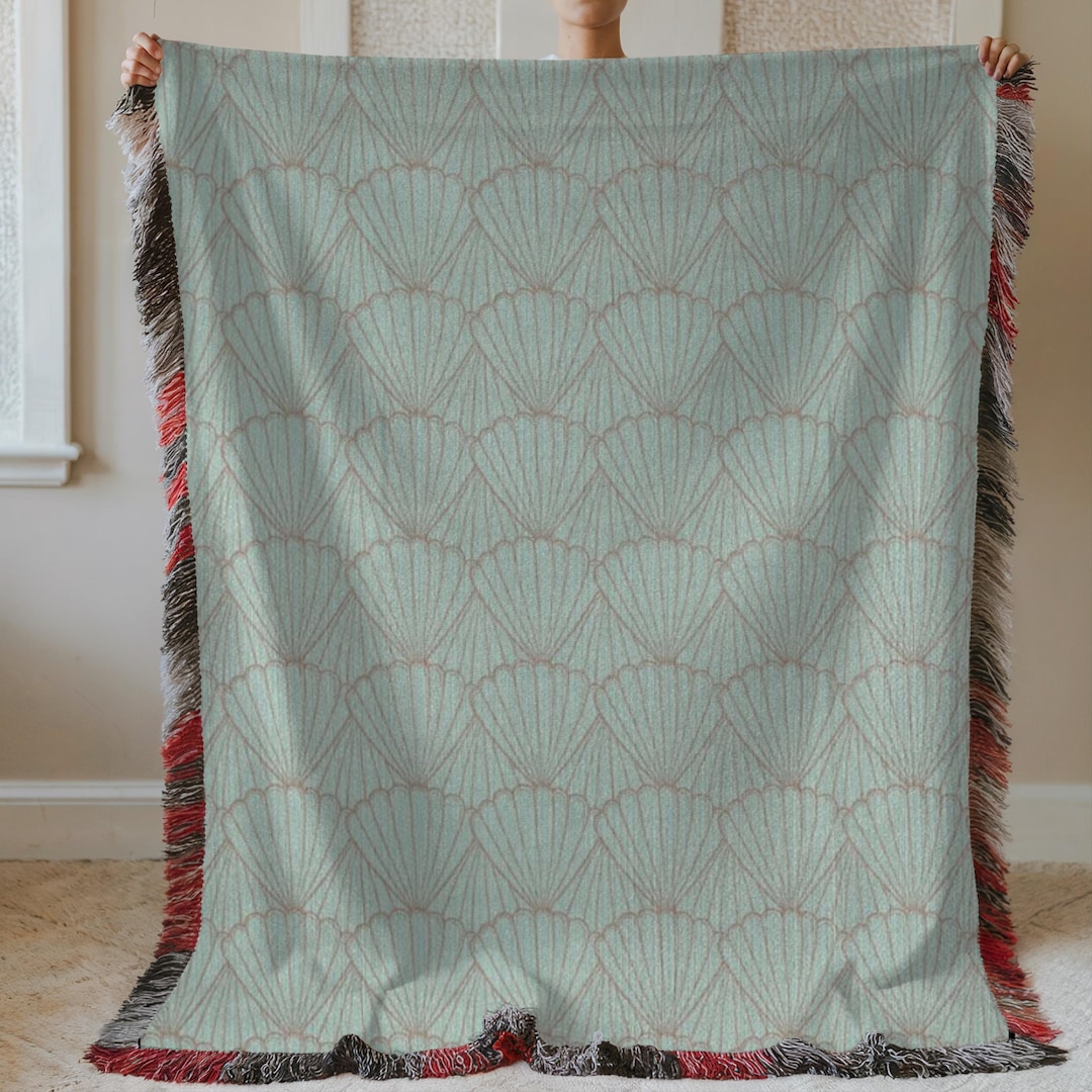 Seashell Coastal Home Decor Beach Throw Blanket With Seashell Pattern ...
