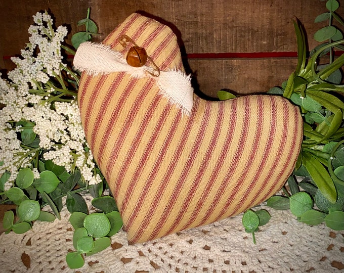 Farmhouse Primitive Country Rusty Bell Heart Tuck Shelf Sitter - Etsy