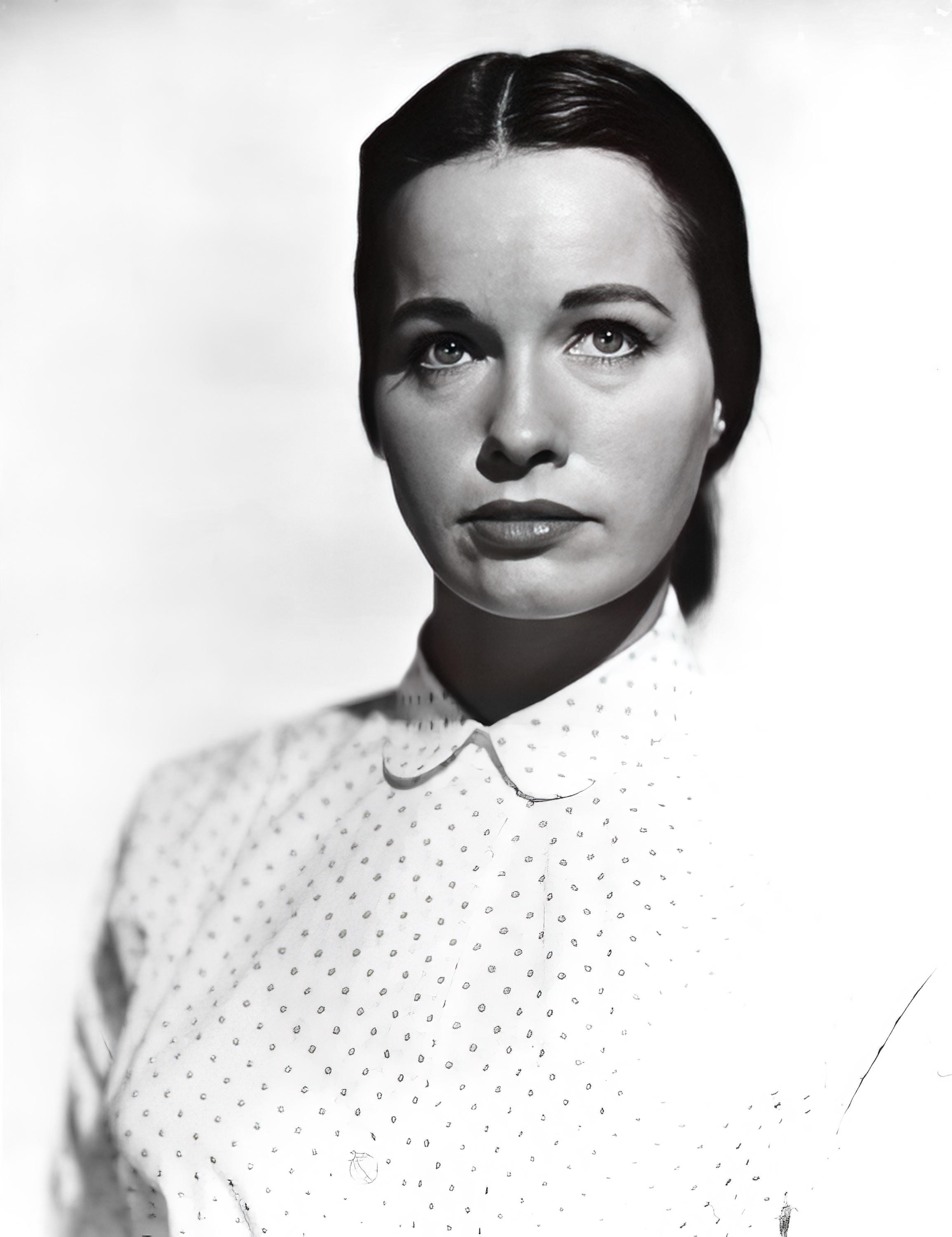 BPHS01 Bettie Page Black and White Headshots - Etsy