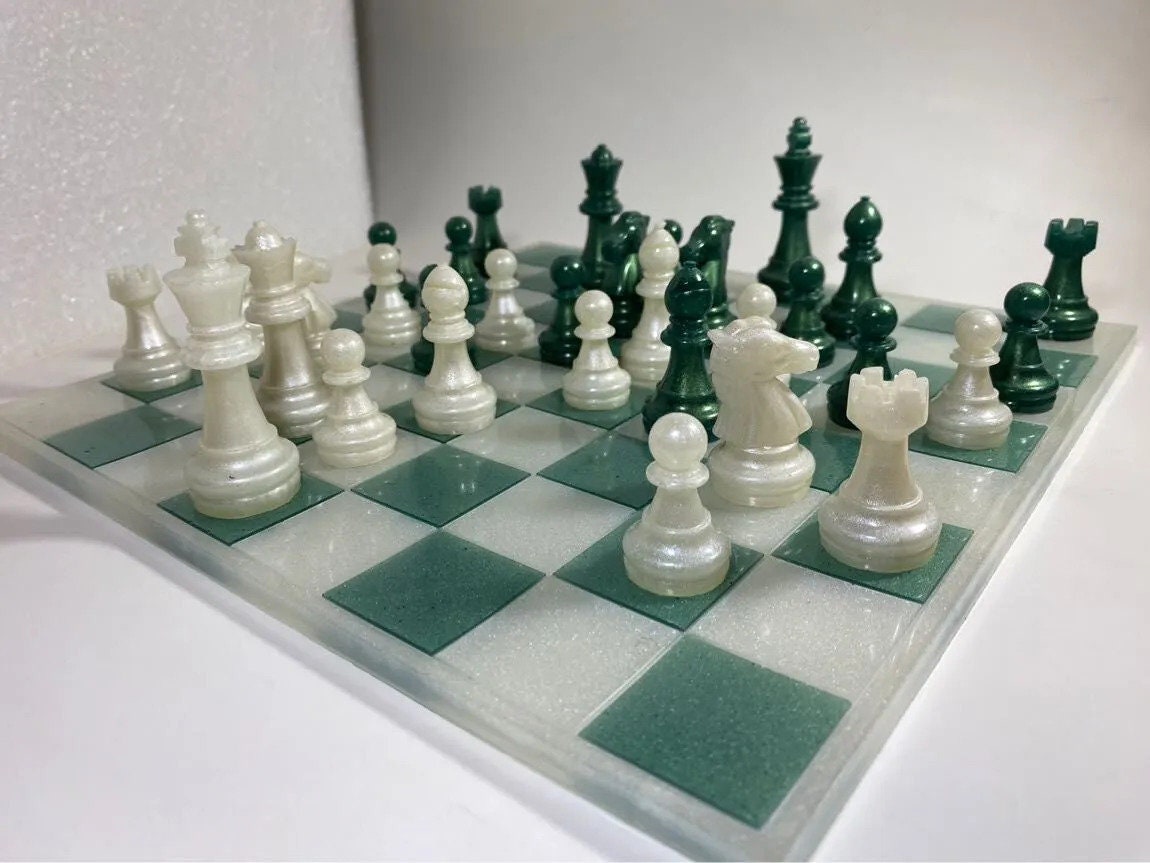 Epoxy Chess Set - Etsy