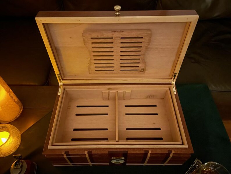 Hand-crafted Sapele Humidor With Maple Inlay - Etsy