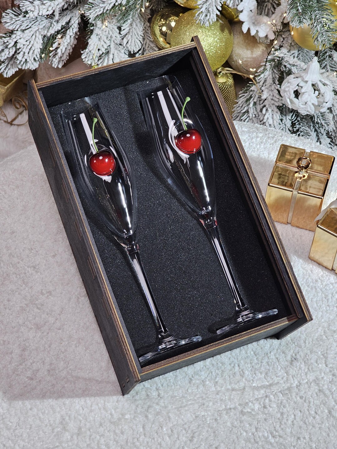 Champagne Flutes With Cherry Inside, Slim Wedding Toast Glasses ...