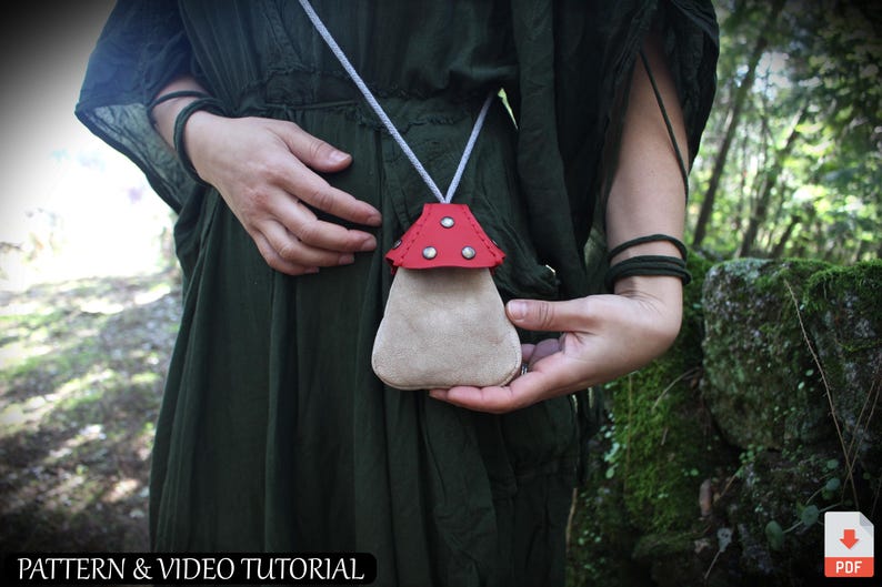 Mushroom Pouch DIY Tutorial and PDF Pattern | Coin Pouch, Crystal Bag ...