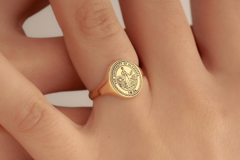14K Gold College Class Ring - Personalized Graduation Ring - School ...
