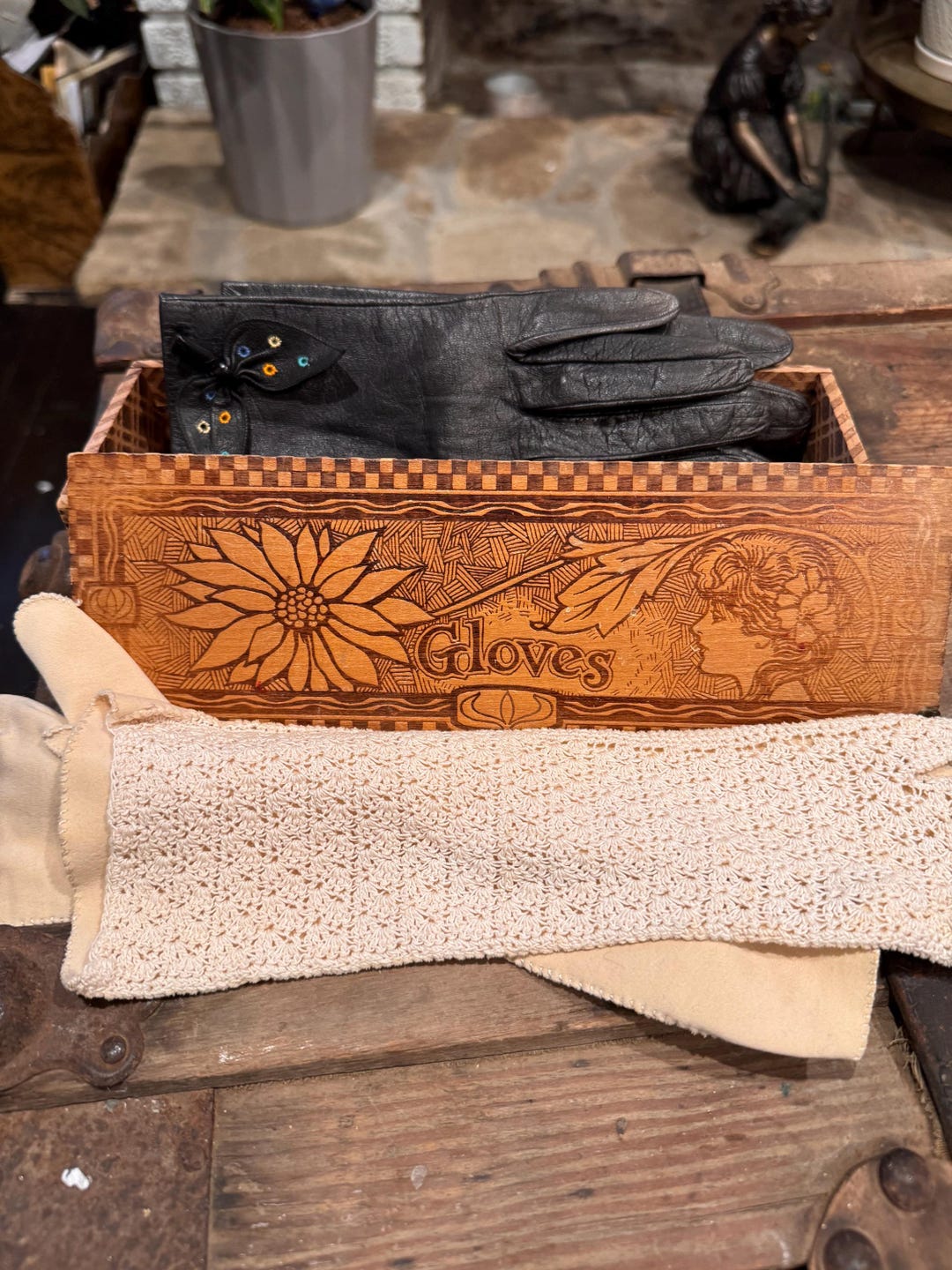 Antique Wooden Gloves Storage Box for Storing Gloves Trinket Box ...