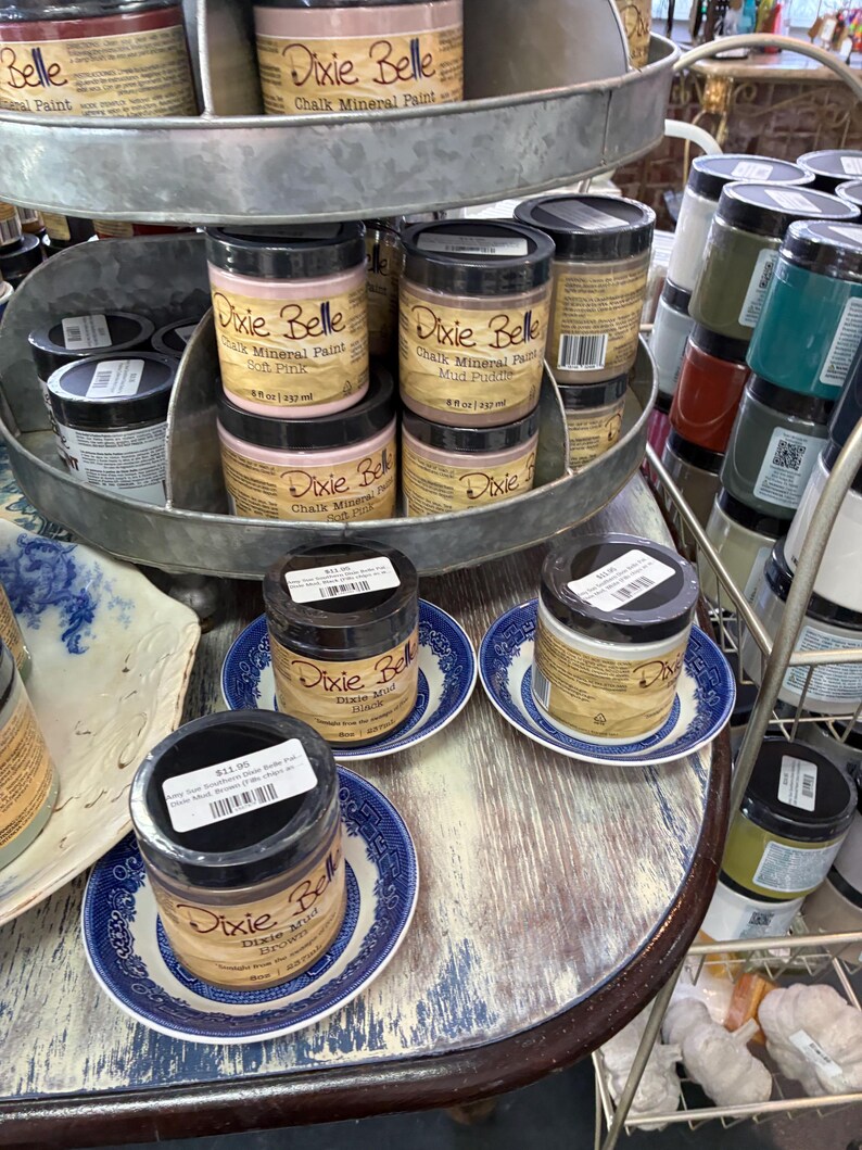 Dixie Belle Chalk Mineral Mud Puddle Furniture Paint Zero VOC ...