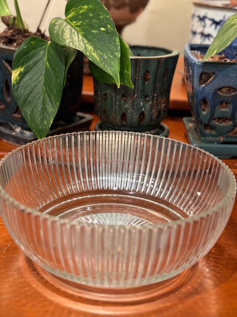 Vintage 1940s Ribbed Glass Bowl With Sunburst Base Mid-century Elegant ...
