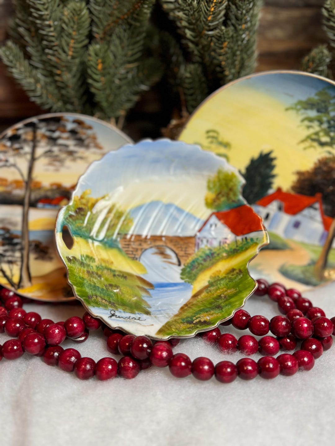 Vintage 1950s Farmhouse Decor Handpainted Plates Signed Set of 3 Red ...