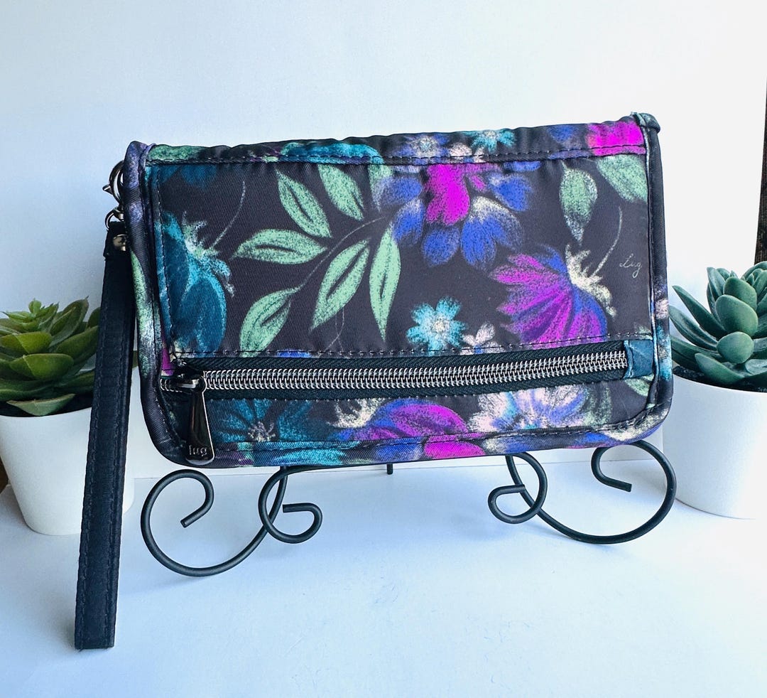 Lug Tandem SE Bloom Black Quilted RFID Wallet Wristlet - Unisex, Floral ...